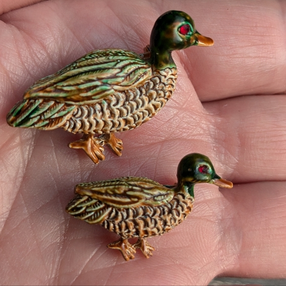 gerrys | Jewelry | Vintage Gerrys Duck Brooch Pin Enamel 95s Set ...